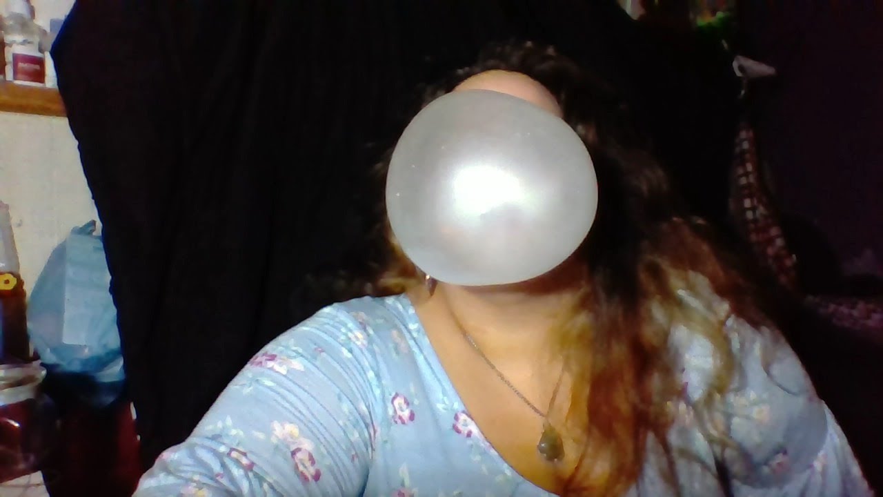 Bubblegum tricks live chat - YouTube