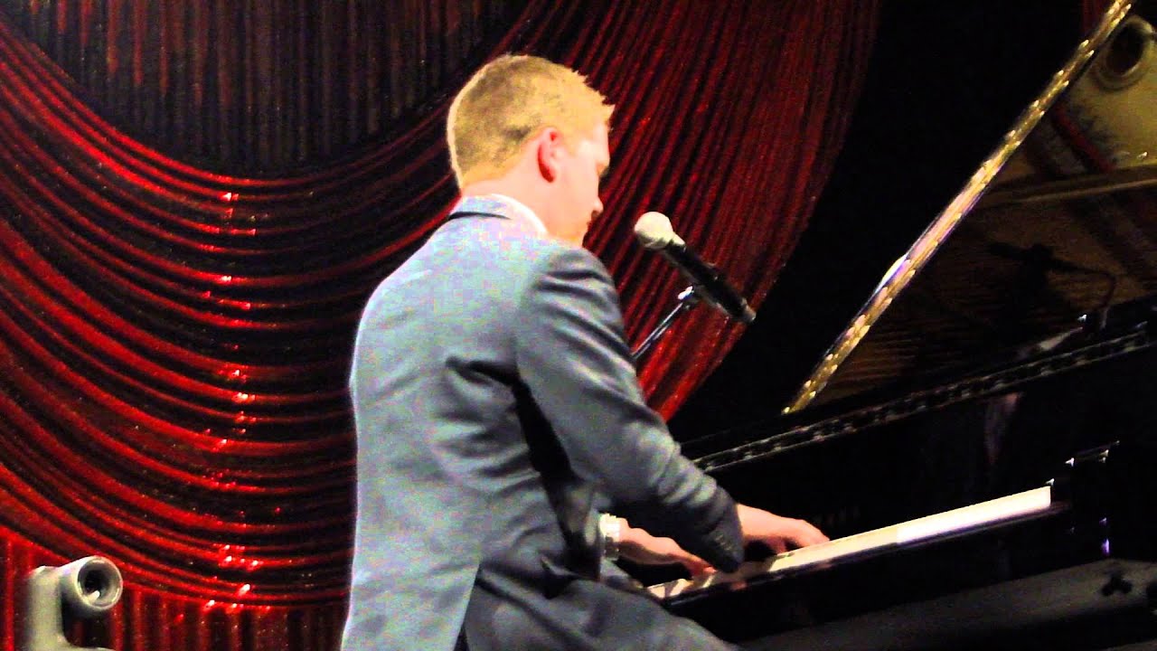 Trey Ivey (Legacy Five) plays Leaning on the Everlasting Arms - YouTube