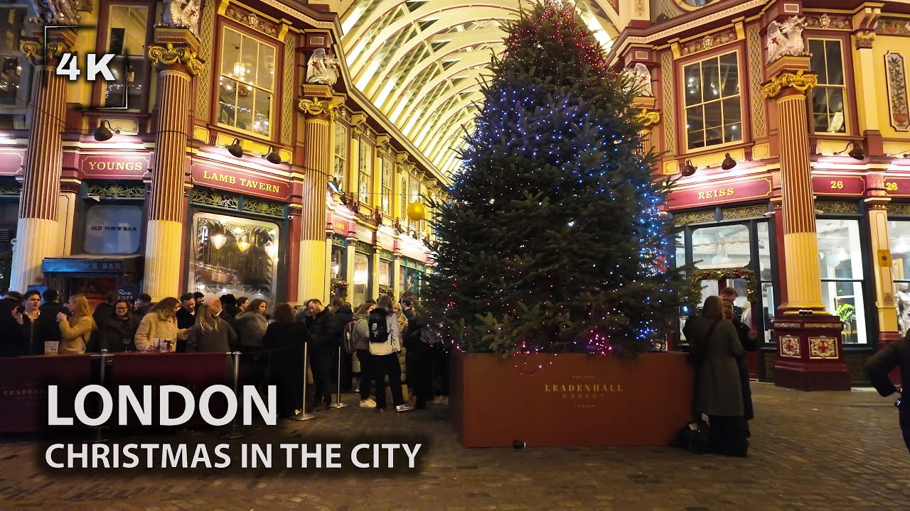 🎄Christmas in the City of London 2024 Tour: From Bank to Tower Bridge ...