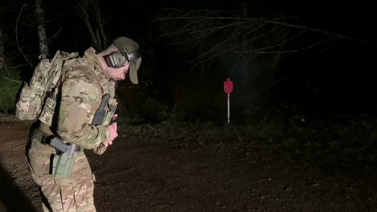 Tactical Training At Night - YouTube