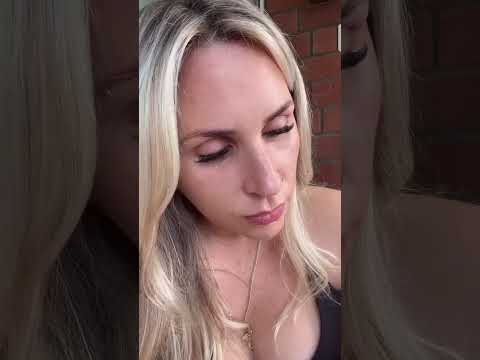 Timeless Beauty: The Elegance of a Confident Woman 🌹🌹🌹#periscope #live #broadcast #livestream