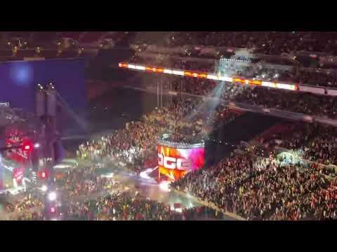 Edge & Beth Phoenix Entrance live - WWE Royal Rumble 2022