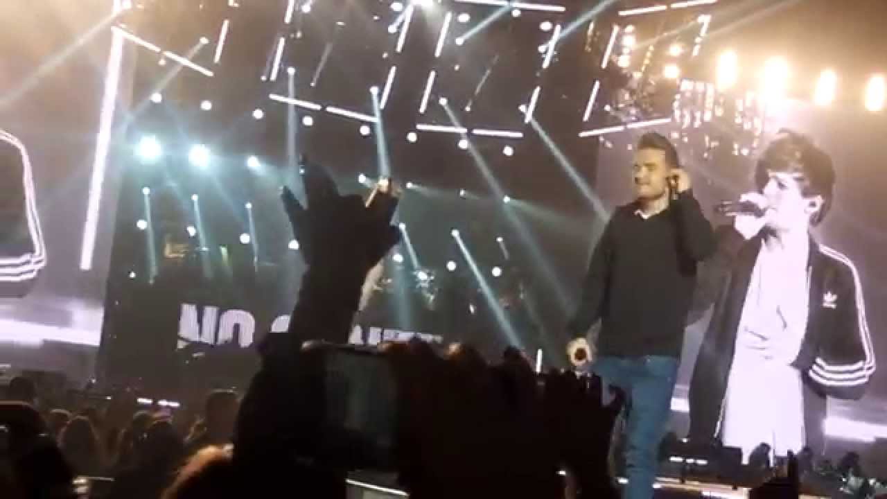 One Direction OTRA Manchester Arena - No Control (04/10/15) - YouTube