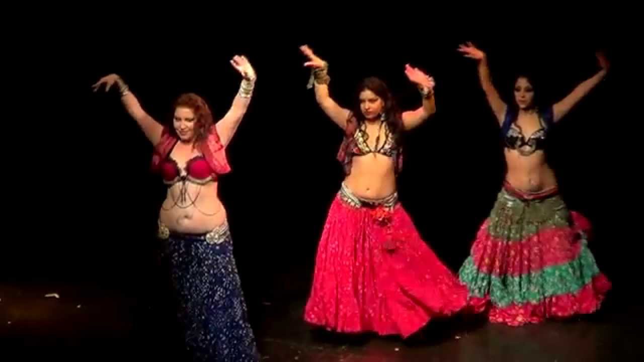 Urban Lotus en ROMÁ Festival de Danzas Gitanas - YouTube