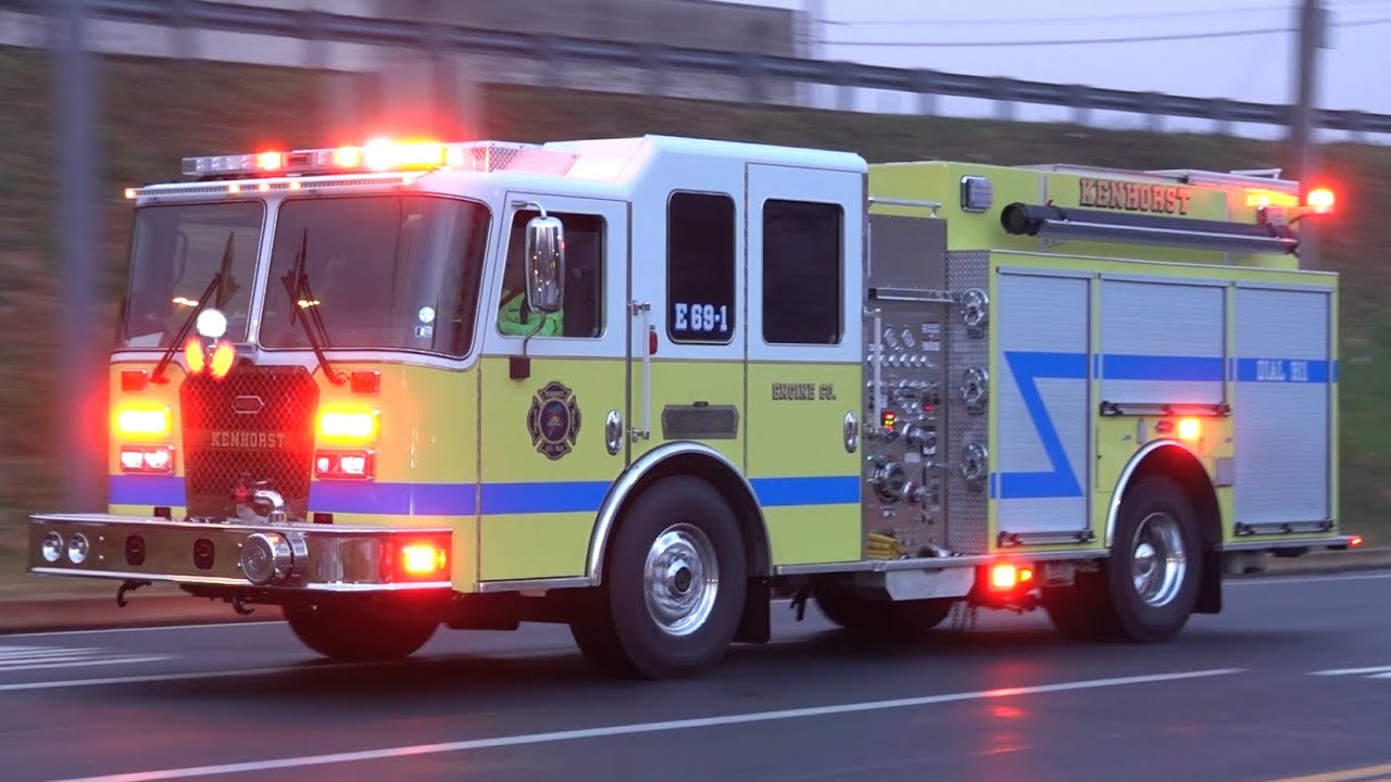 Kenhorst Fire Company New Engine 69-1 Responding 12/2/21 - YouTube