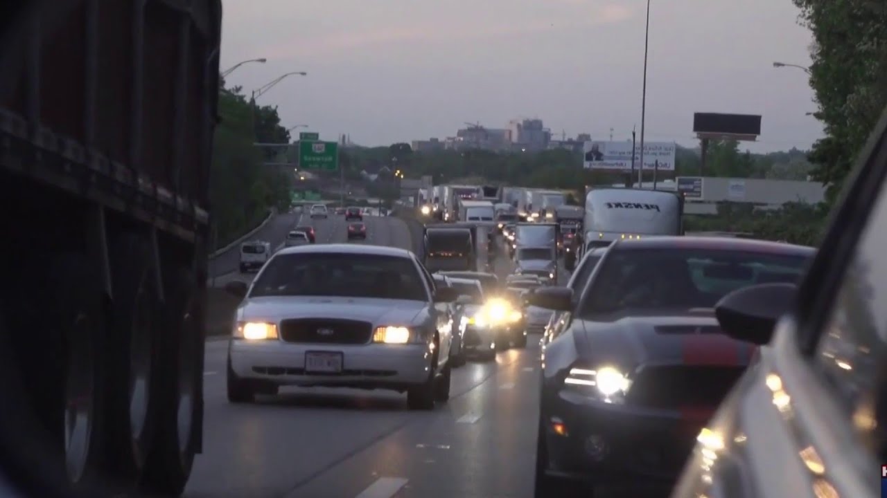 Houston drivers on high alert as road rage shootings surge - YouTube