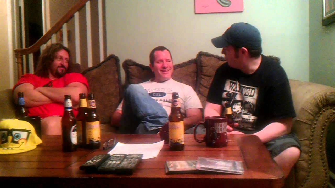 Aron "Deuce" Erlichman Beat up by HOLLYWOOD UNDEAD Angels & Kings ...