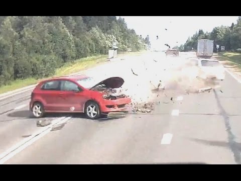 Russian Car Crash Compilation June 26 06 2016 - YouTube