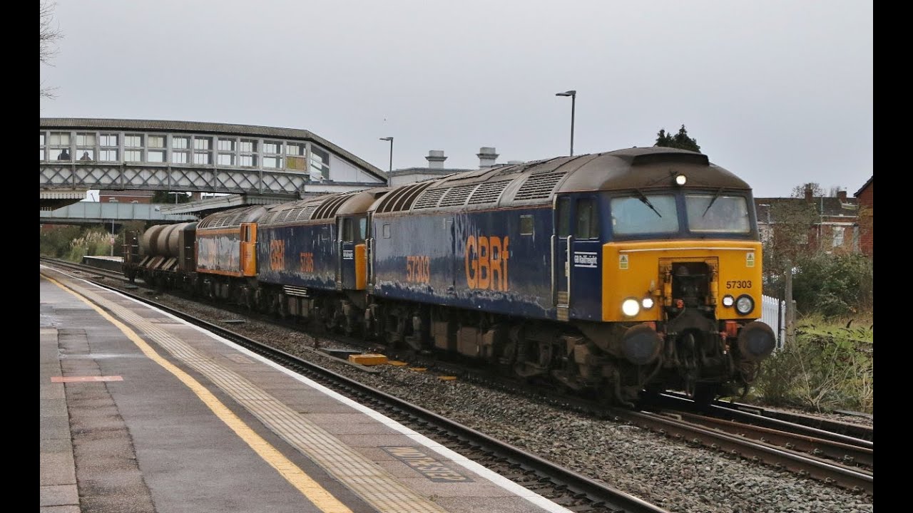 Freight trains and movements during November and December 2025 - YouTube