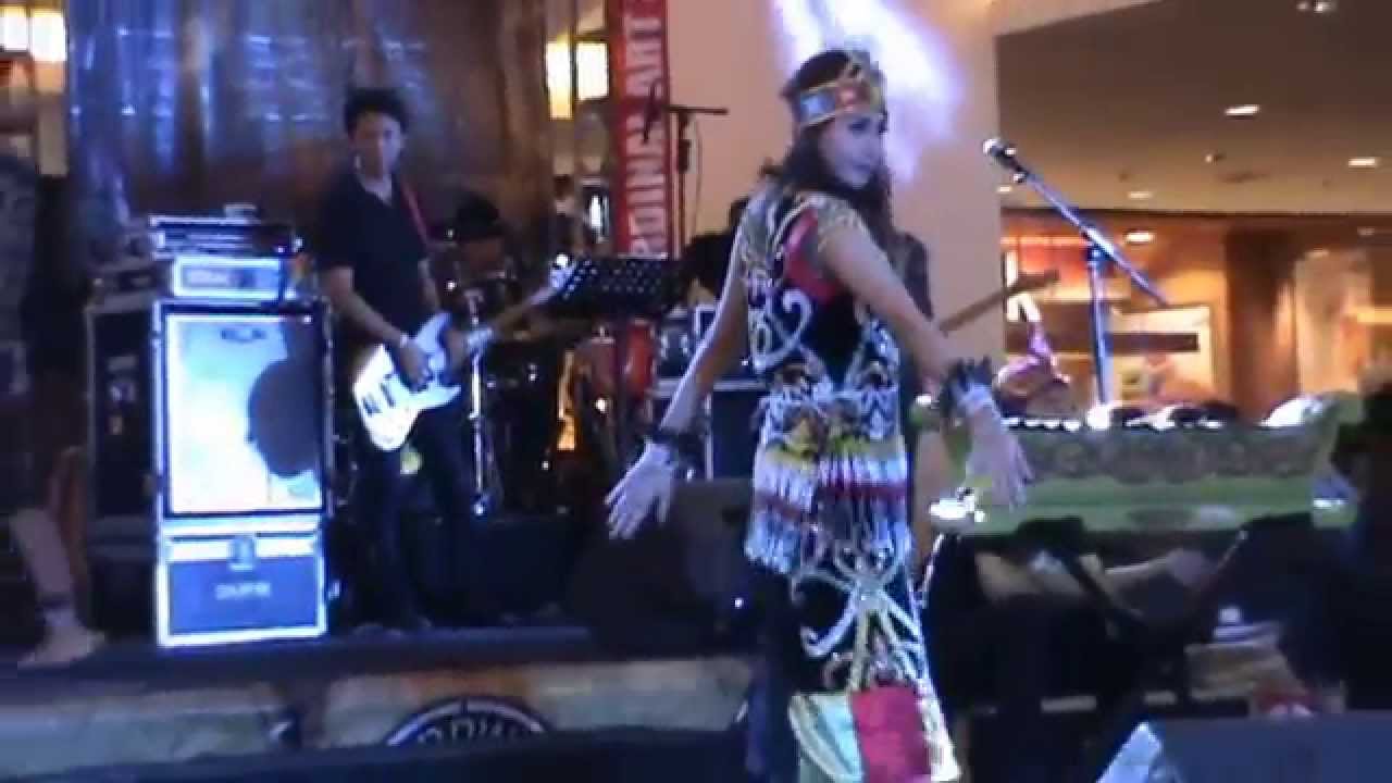 The Plugz - Electrify Me - YouTube