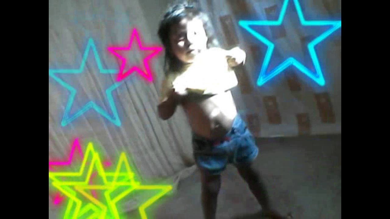 Niña Bailando Youtube