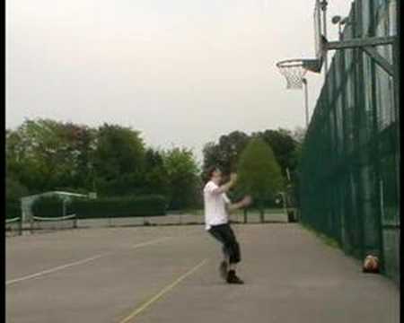running vert vs standing vert - YouTube
