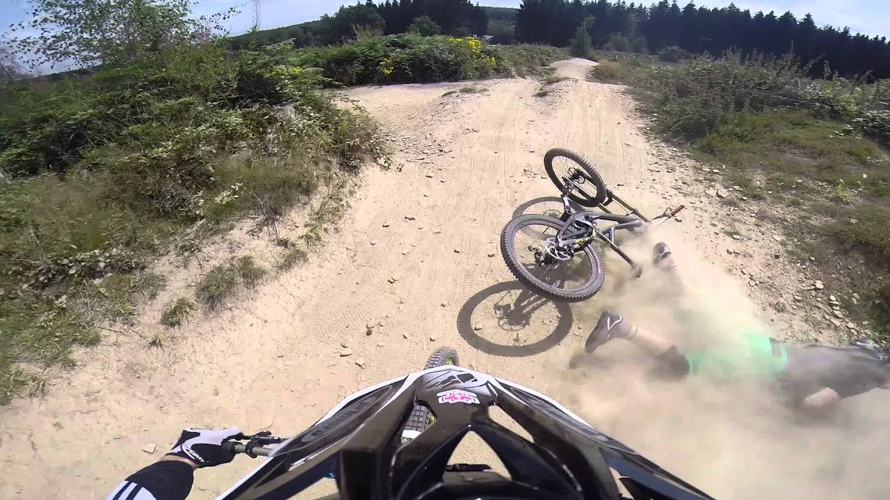 Mountain Bike Massive crash on the GBU Track at Forest of Dean Helmet ...