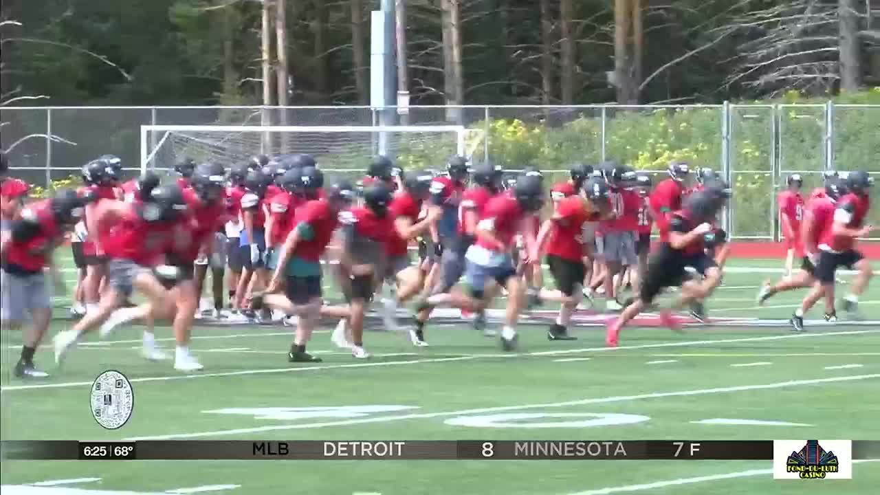 Preseason look at the Duluth East Greyhounds football team - YouTube