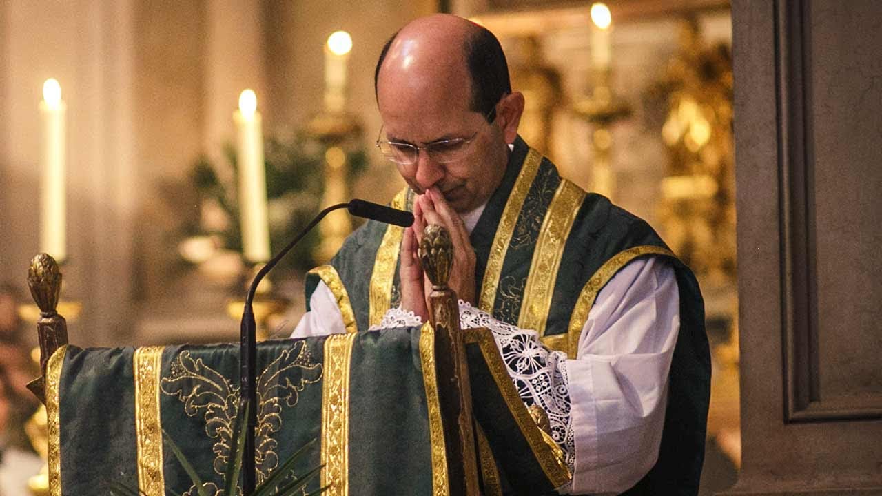 Palmas Na Missa Padre Paulo Ricardo - RETOEDU