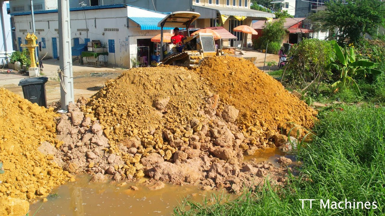 Getting New Project Filling Land & Removal Clearing Trash By Mini Dozer ...