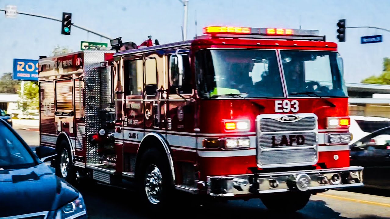 LAFD NEW Engine 93 & Rescue 93 Responding - YouTube