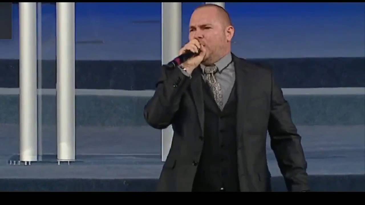 Dr. Shane Perry Sr. at The Potters House with Bishop TD Jakes - YouTube