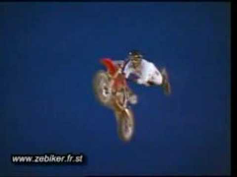 Amazing superman on motorbike jumping and crashing - YouTube