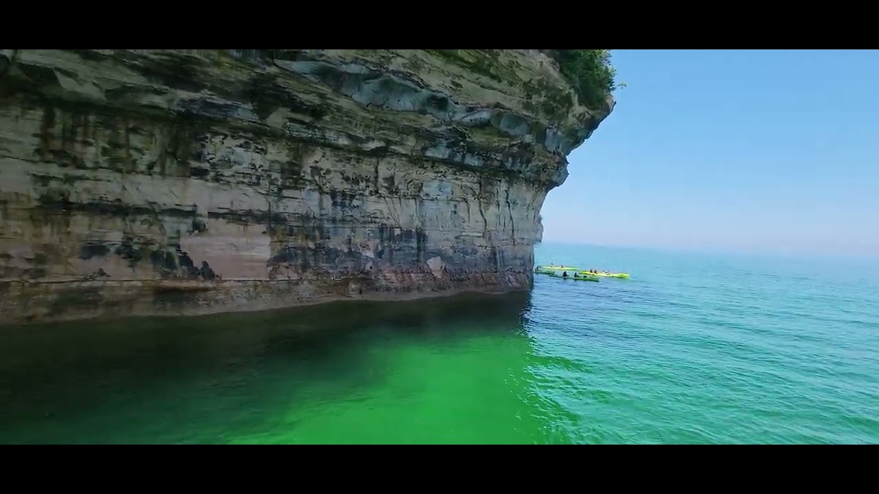 Pictured Rocks Cruises 4K - YouTube