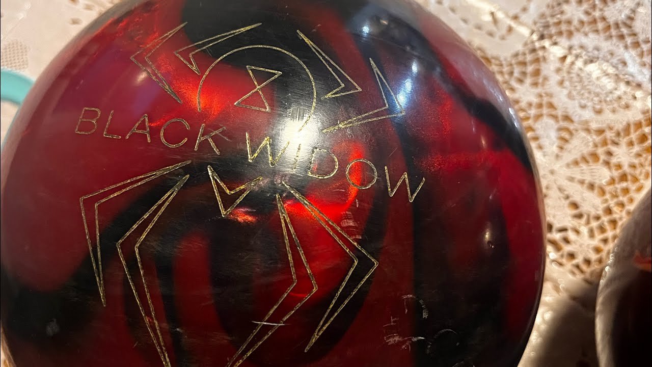 Original black widow pearl first look at a old but good ball - YouTube