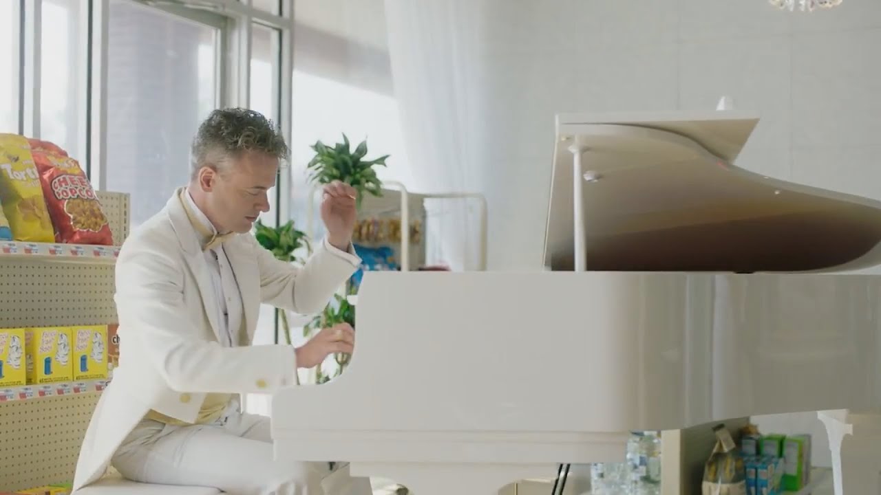 Daniel Solberg as pianist in Lottery commercial - A Five Star ...
