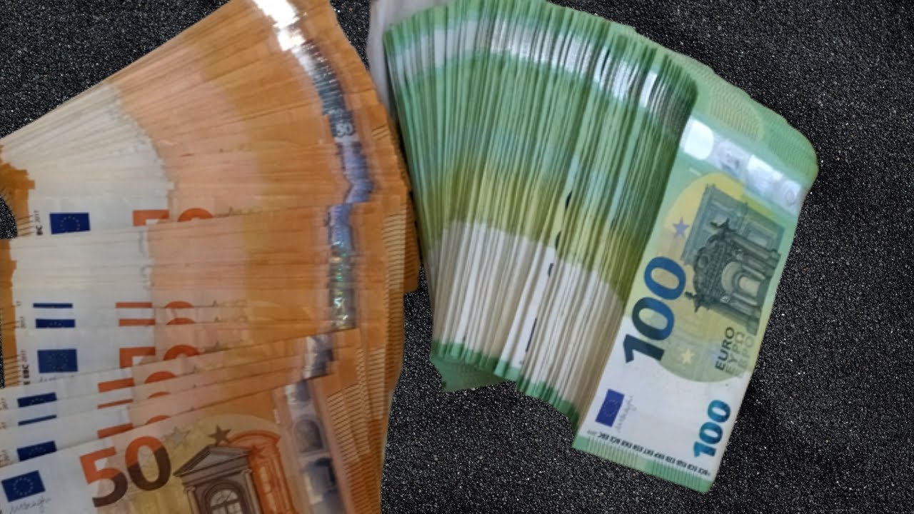 COUNTING BIG EURO BANKNOTES !!! - YouTube