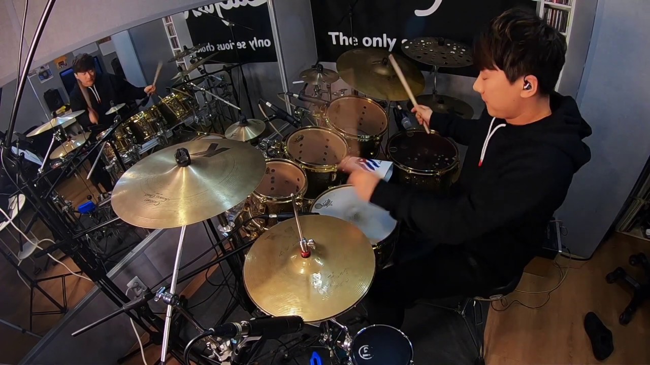 DRUMMER YONGHOON LIM ODD METER LATIN SONG RECORDING(DRUM SOLO PART) - YouTube