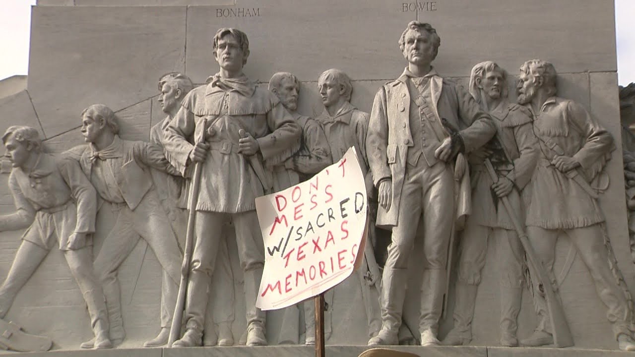 Dozens of demonstrators take to Alamo to protest Cenotaph's impending ...