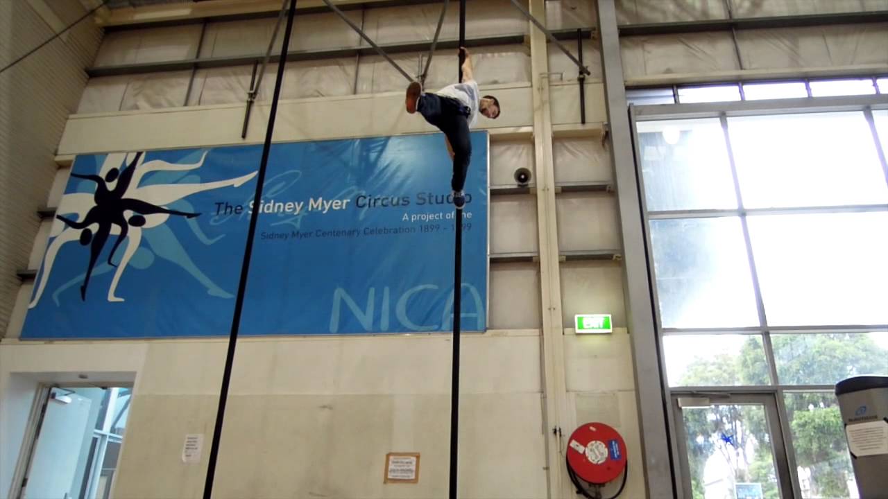 lucas simonds training/showreel - YouTube