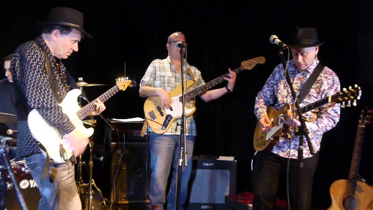 Robin Bibi - Albatross - feat: Tim Hain - YouTube