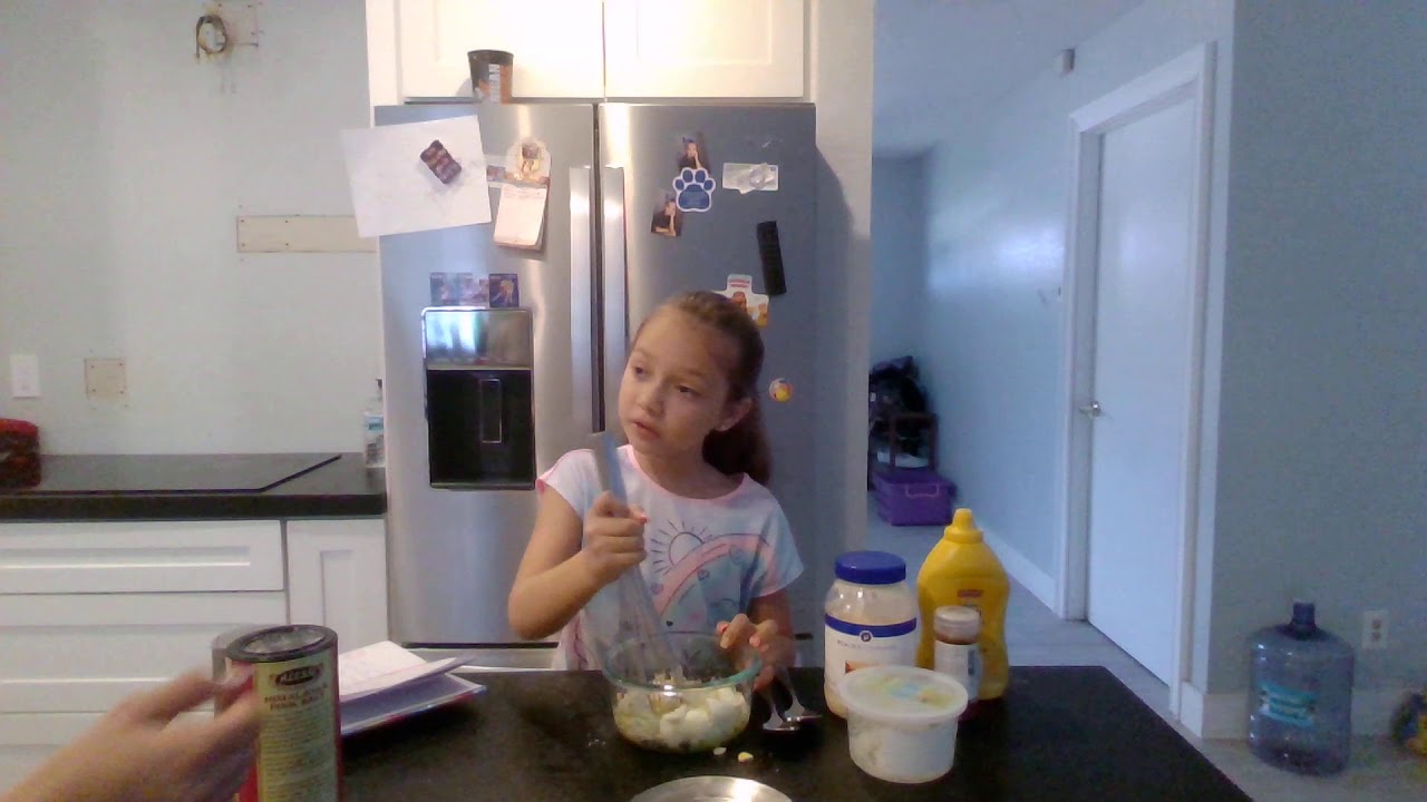 EPISODE 2: Cooking with Bella - YouTube
