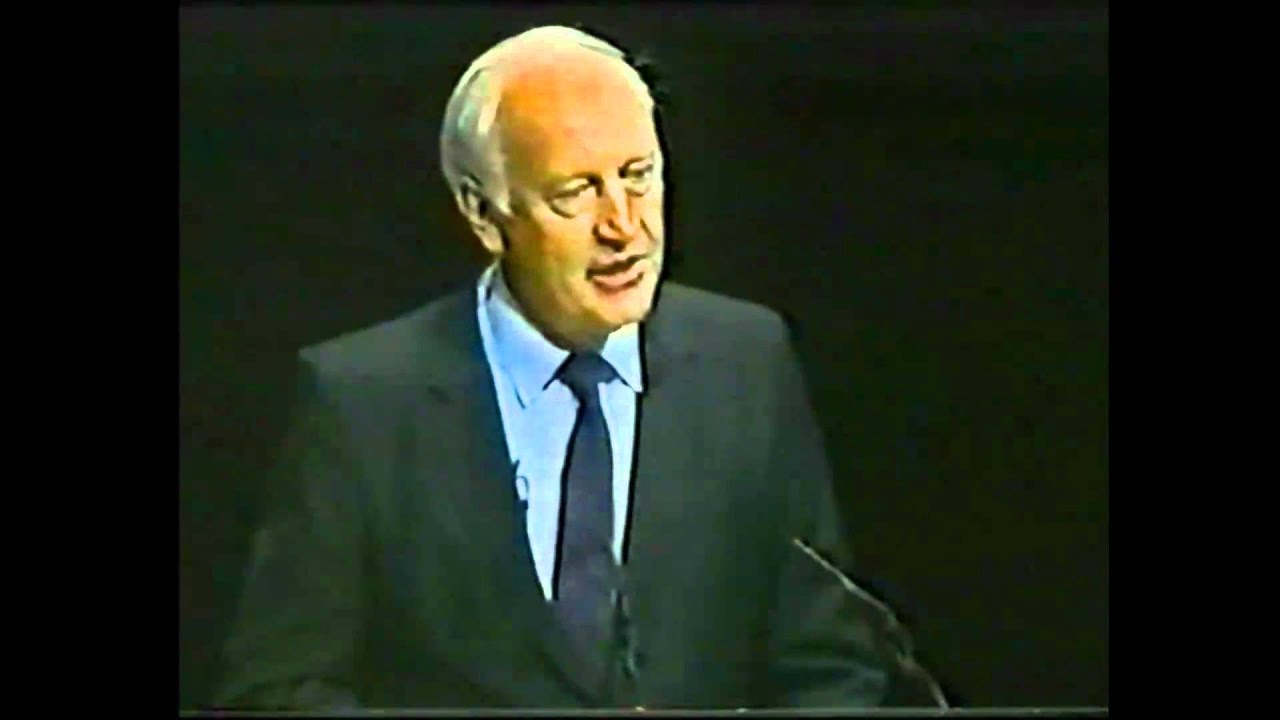 Dr Marius Barnard part 1 - YouTube