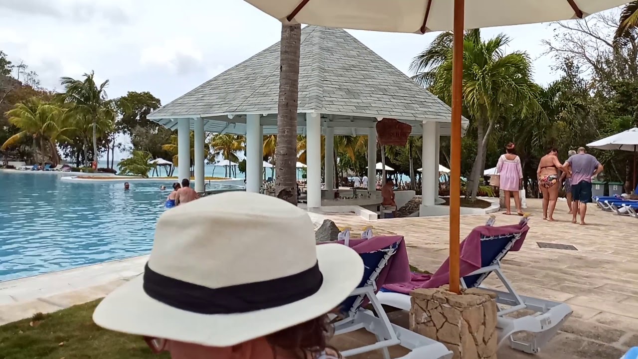 Hello Trolls from sunny Cuba - YouTube