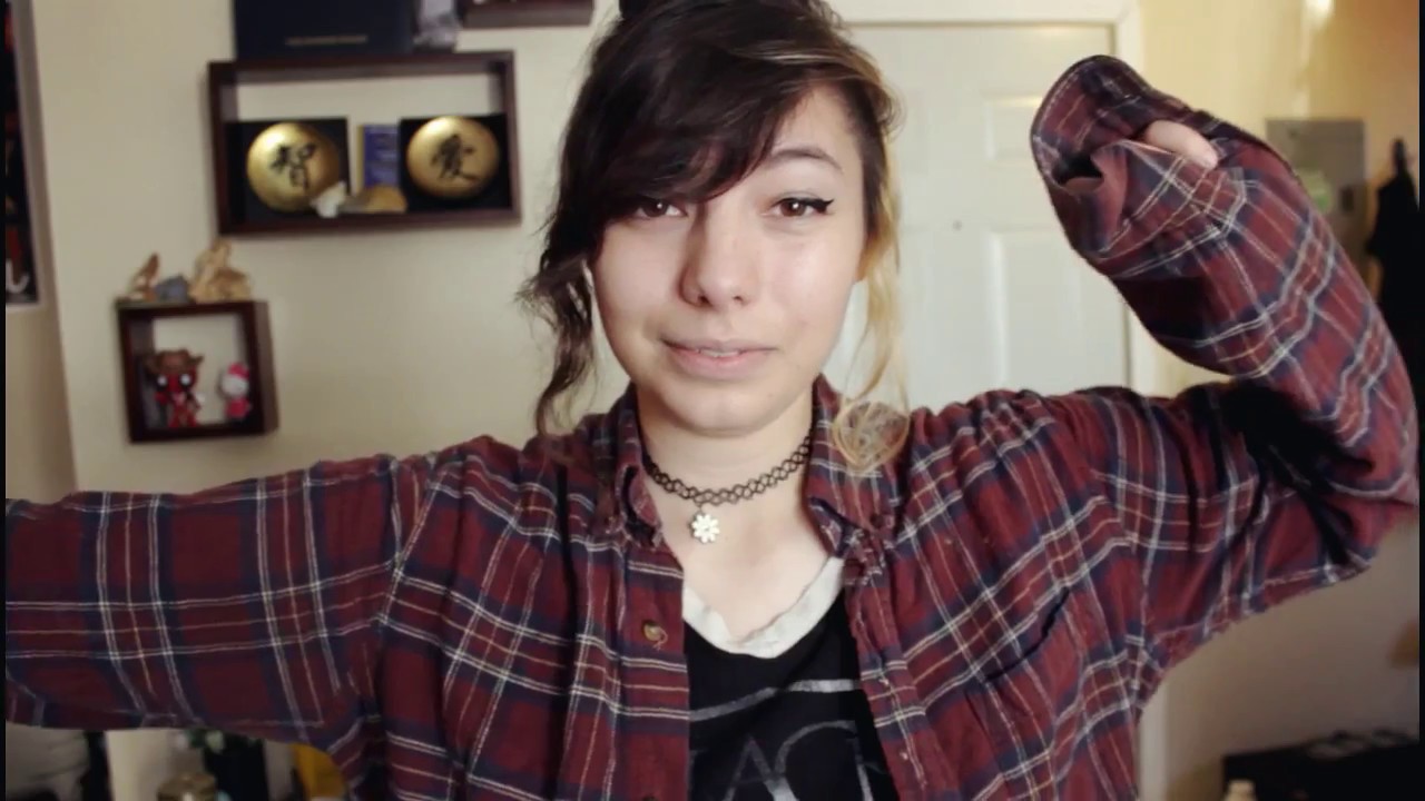 Aye Whats Up I'm Kayla - YouTube