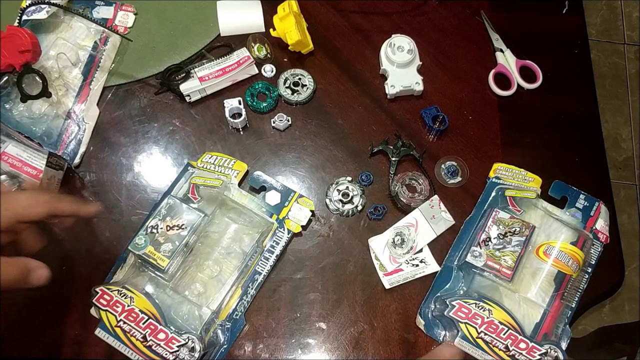 UNBOXING 3 BEYBLADES!!! METAL FUSION - YouTube