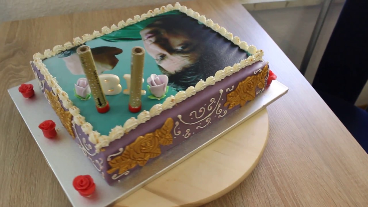 Indische Torte mit Shah Rukh Khan zum 18.Geburtstag Fondant Foto Torte ...