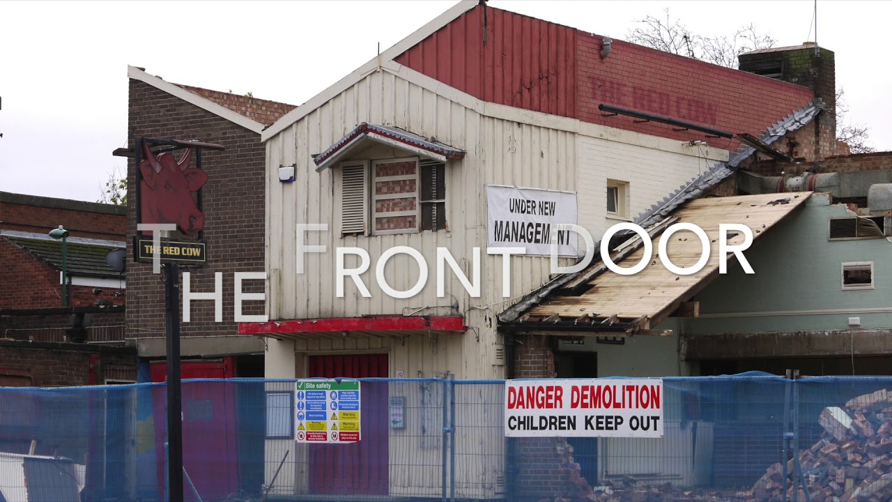 Demolition of Red Cow Pub Lenton Nottingham - YouTube