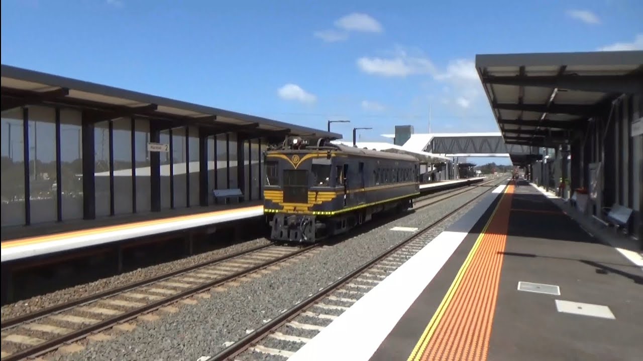 58RM Passing Marshall Station 18/10/2025 - YouTube