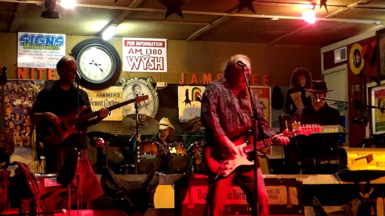 Highway 33 Wearin' A Hole Randy Goodman - YouTube