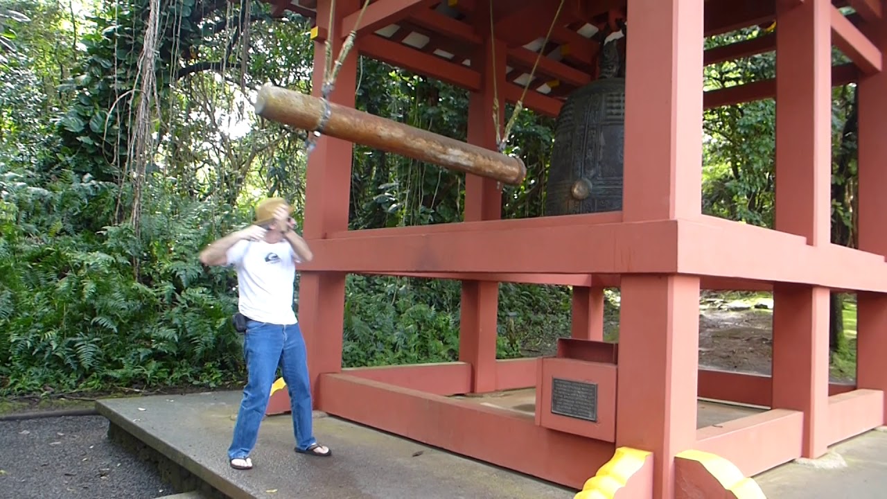 Jerry rings a Buddhist bell. - YouTube