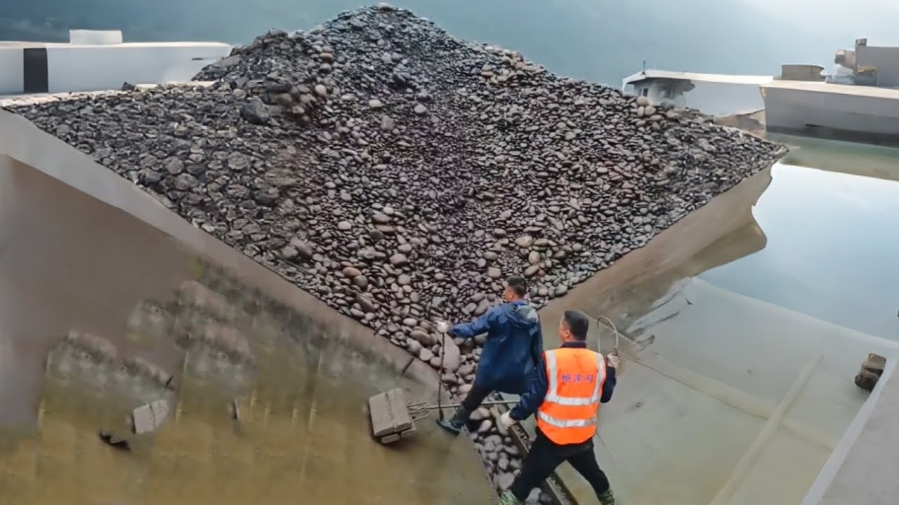 Barge unloading 3880 tons of large cobblestones - Part 2 - Relaxing ...