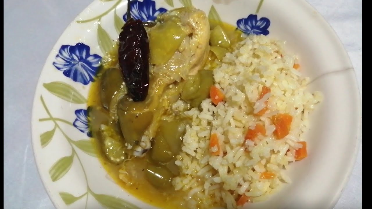 Entomatado De Pollo
