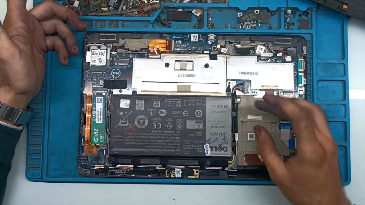 How to disassemble DELL LATITUDE 7350 and change CMOS Battery. - YouTube