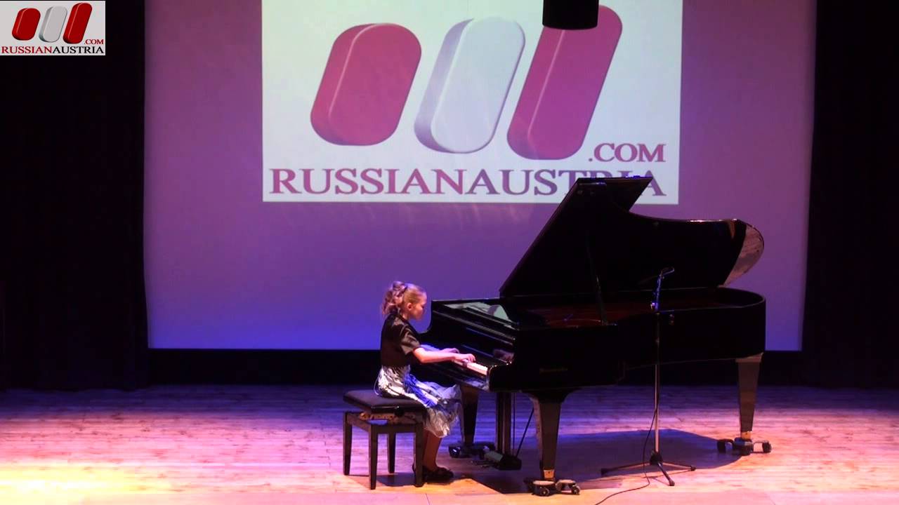 Rondo Mozart. Elena Pashkova (Piano). Gatchina. District in Leningrad ...