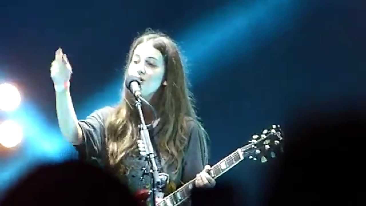 Haim - The Wire LIVE HD (2014) FYF Fest Los Angeles - YouTube