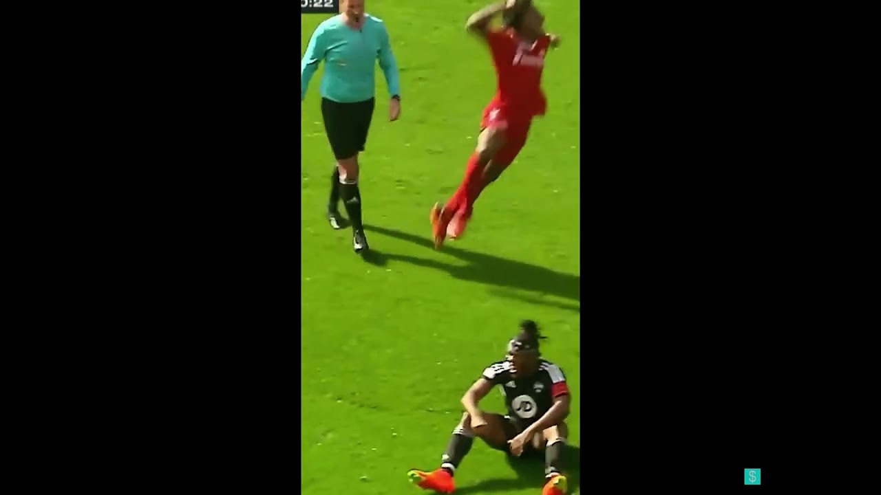 I show speed slide tackle ksi - YouTube