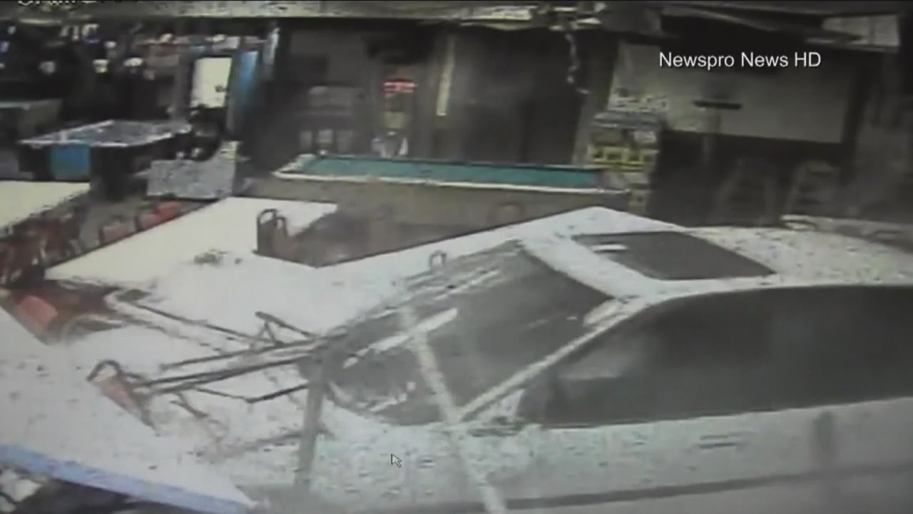 Caught On Video: Car Slams Into Pizza Restaurant - YouTube