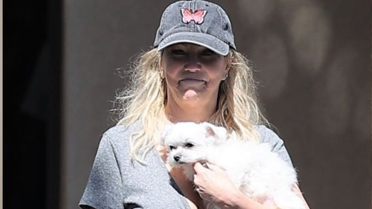 Heather Locklear looks happy and healthy during low key outing after ...