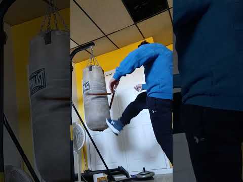 Martial arts. Nunchuck meteor hammer ( weapon) - YouTube